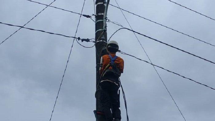 Langkah Preventif Jaga Keandalan Jaringan, PLN Icon Plus Sumbagsel Tata Kabel dan Relokasi Kabel ...
