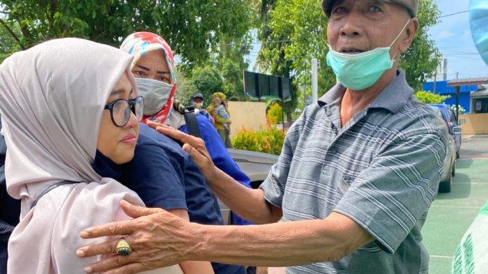 Besok Majelis Hakim PN Tanjungpandan Jatuhkan Vonis Kepada Amel ... Besok Majelis Hakim PN Tanjungpandan Jatuhkan Vonis Kepada Amel ...