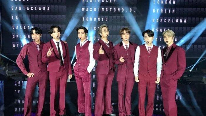 Ariana Grande hingga BTS Kembali Boyong Piala Top Social Artist di ...