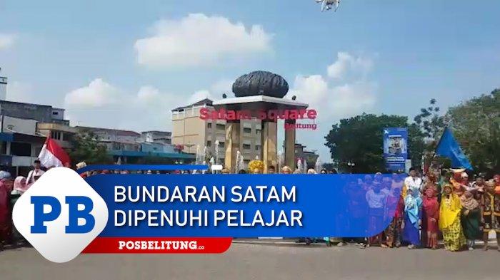 VIDEO: Bundaran Satam Dipenuhi Pelajar Berpakaian Adat Dari Berbagai ...