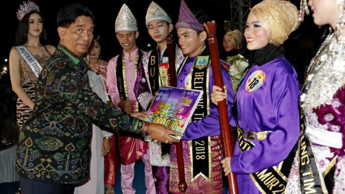 Bujang Dayang Bukan Sekadar Patung Penyambut Tamu - Posbelitung.co