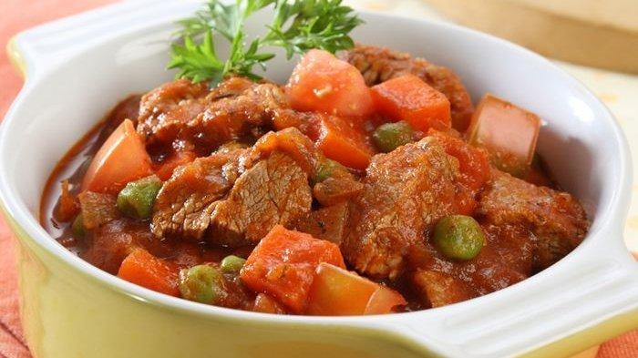 Mudah Dibikin, Daging Masak Pasta Tomat Olahan Daging yang Bikin Makan ...