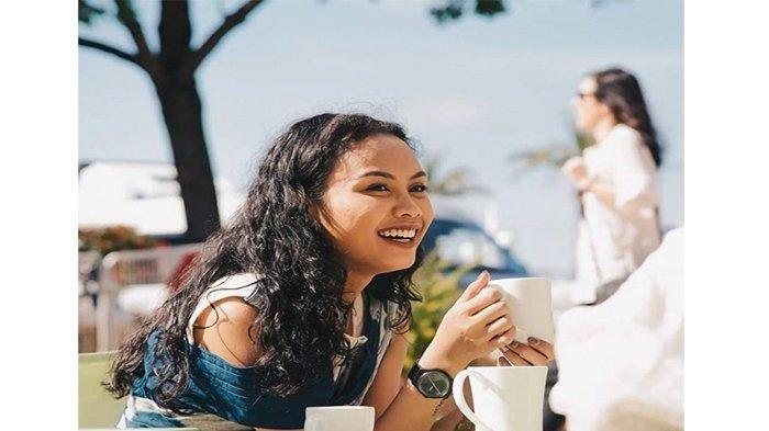 BIODATA Dea Panendra, Berawal dari Indonesian Idol Kini jadi Artis dan ...