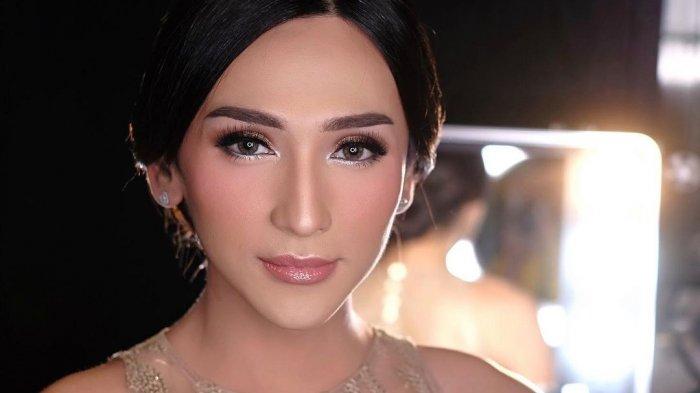 Dena Rachman Beberkan Kisah Hidupnya Jadi Transgender hingga Perjalanan ...