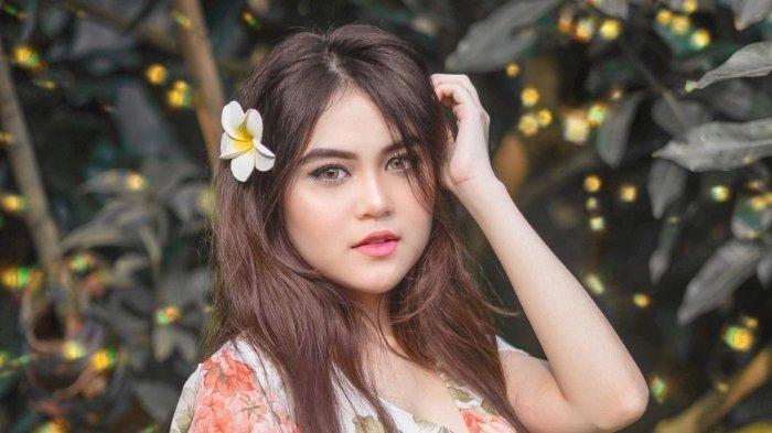 Biodata Indrayani Rusady, Sempat Terjun ke Sinetron, Kini Sukses ...