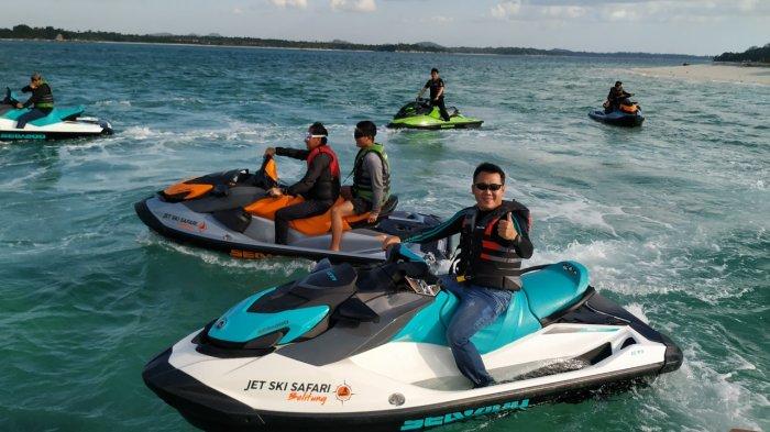 Nikmati Indahnya Laut dari Atas Jet Ski - Posbelitung.co