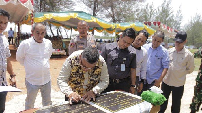 Program Pemberdayaan Masyarakat PT MCM di Pantai Sengaran Belitung ...