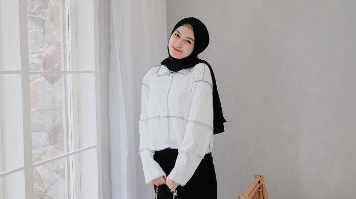 BIODATA Sari Endah Pratiwi, Selebgram Unik Gunakan Logat Sunda saat ...