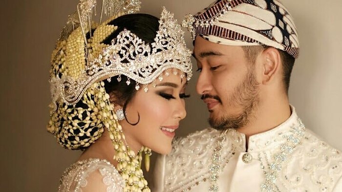 Terungkap Ini Pekerjaan Jeje Govinda Suami Syahnaz Sadiqah Selain ...