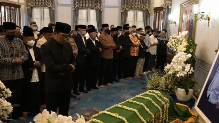 Doa Sholat Jenazah Takbir Kedua dan Ketiga, Sesuai dengan Anjuran ... Doa Sholat Jenazah Takbir Kedua dan Ketiga, Sesuai dengan Anjuran ...