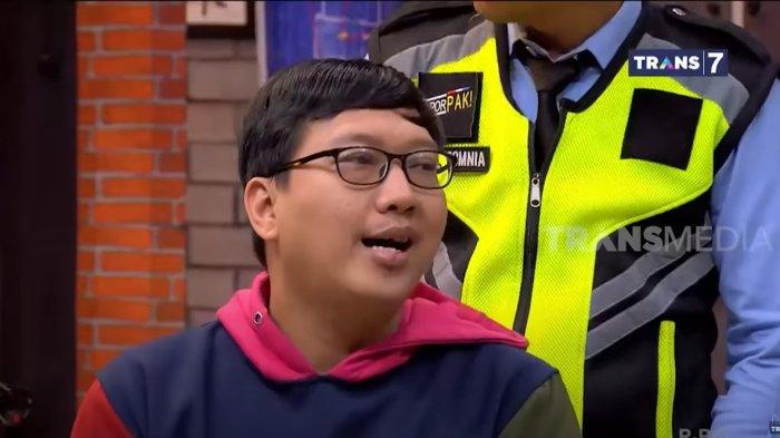 Hernawan Yoga Ceritakan Perjalanan Karir dari Teller Bank hingga Jadi Seorang Komedian di Lapor ...