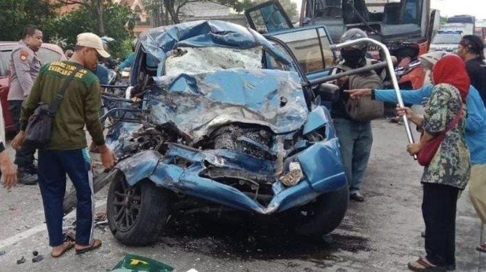 Berita Kecelakaan Maut di Gresik Terbaru Hari Ini - Tribunbengkulu.com