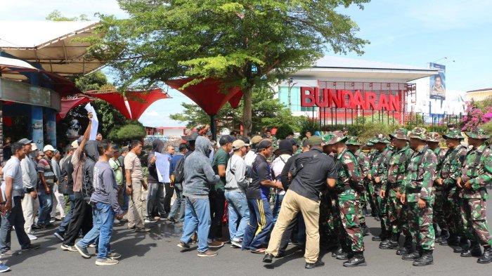 Simulasi Penanganan Konflik Sosial di Simpang 5 Bundaran Fatmawati Bengkulu, Danrem Pesankan Ini ...
