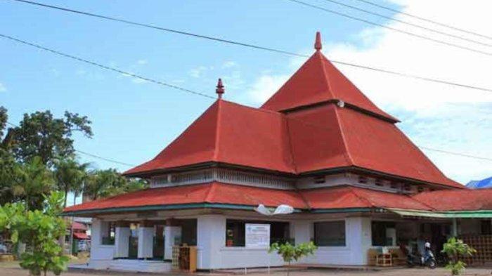 Uniknya Masjid Jamik Bengkulu, Sebuah Cagar Budaya Karya Arsitektur ...