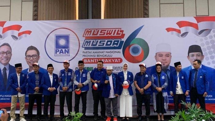 Alasan Wabup Rejang Lebong Ikut Jejak Bupati M Fikri Gabung PAN ...