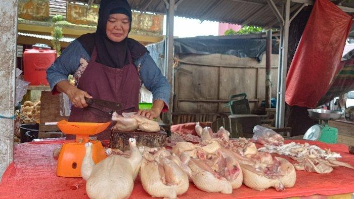 Hari Pertama Puasa, Harga Daging Ayam dan Daging Sapi di Bengkulu Utara Naik - Tribunbengkulu.com