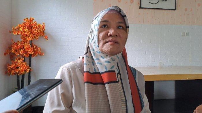 Alasan Kesehatan, Okti Fitriani Tersangka Korupsi BBM di DPRD Seluma ...