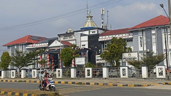 Pilkada di Bengkulu Tengah 2024 Diprediksi Diikuti Maksimal 4 Pasangan Calon Bupati ...