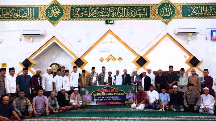 Program Subuh Keliling, Polresta Bengkulu Tampung Aduan Jemaah Masjid ...
