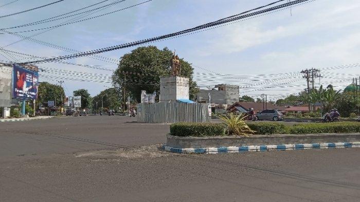 Tugu Selamat Datang Simpang 4 Padang Harapan Kota Bengkulu Direnovasi ...