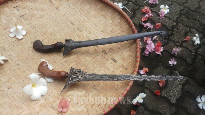 Mengenal Tahapan Prosesi Jamasan Pusaka atau Mencuci Keris Jelang Malam 1 Suro - Tribunbengkulu.com