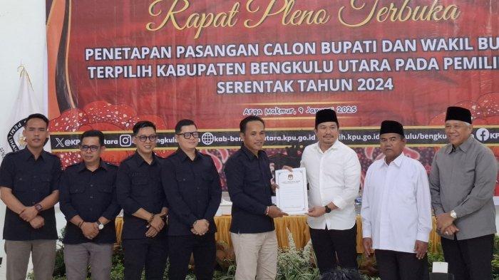KPU Resmi Tetapkan Pasangan Arie Septia Adinata-Sumarno Bupati dan Wabup Bengkulu Utara Terpilih ...