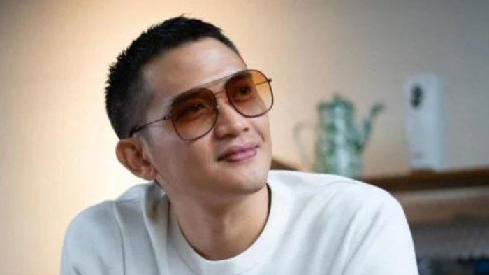 Rezky Aditya Dituntut Rp 7,5 M untuk Nafkah Putri Wenny Ariani ...