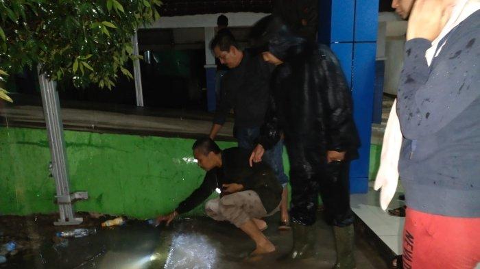 BREAKING NEWS: RSUD Kaur Kebanjiran Pasien Diungsikan, Juga Terjadi ...