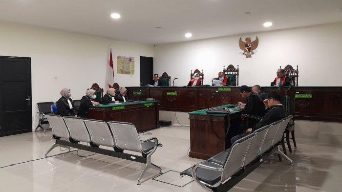 2 Terdakwa Korupsi Jembatan Menggiring Mukomuko Divonis 1 Tahun 5 Bulan, Jaksa Pikir-pikir ...