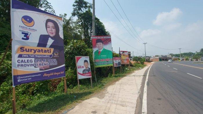Bawaslu Bengkulu Tengah Pastikan Spanduk Caleg yang Langgar Aturan Ditertibkan - Tribunbengkulu.com
