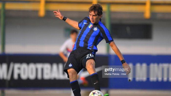 Dennis Curatolo Siap Mendepak Striker Edin Dzeko dan Romelu Lukaku Dari ...