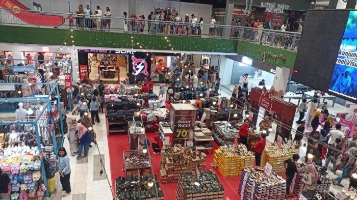 Pengunjung Padati Mal saat Libur Tahun Baru 2024, Berikut Referensi ...