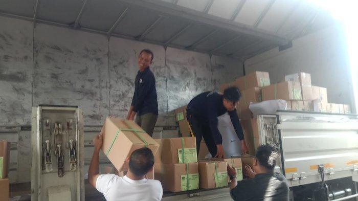 850 Boks Surat Suara Pemilu 2024 Tiba di Gudang Logistik KPU Seluma ...