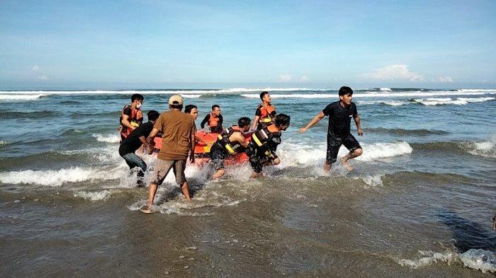 2 Tragedi Kasus Tenggelam di Pantai Panjang Selama 2023, Anak Kembar Hingga 6 Warga Asal ...