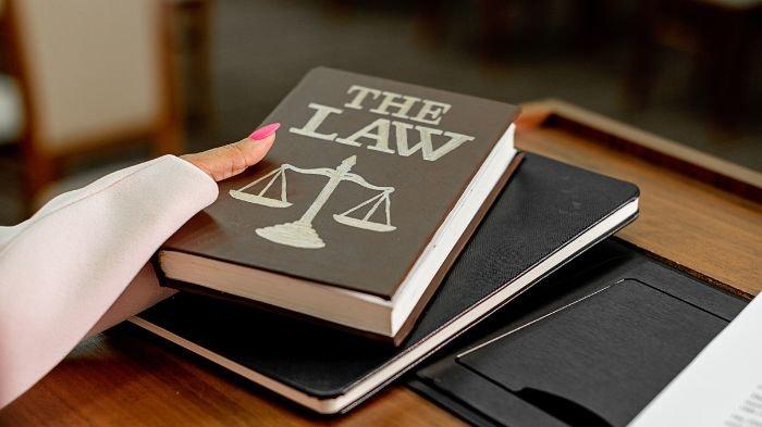 Terbaru! Ini 60 Contoh Judul Skripsi Ilmu Hukum yang Belum Dipakai ...