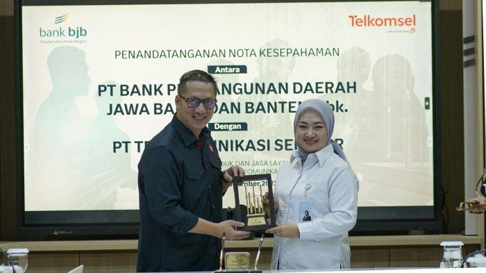 Tingkatkan Kolaborasi, bank bjb dan Telkomsel Teken MoU Kerjasama Layanan Perbankan ...