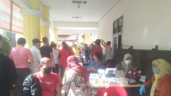 Dinkes Siapkan 200 Paket Sembako Untuk Vaksinasi Lansia Di Bengkulu