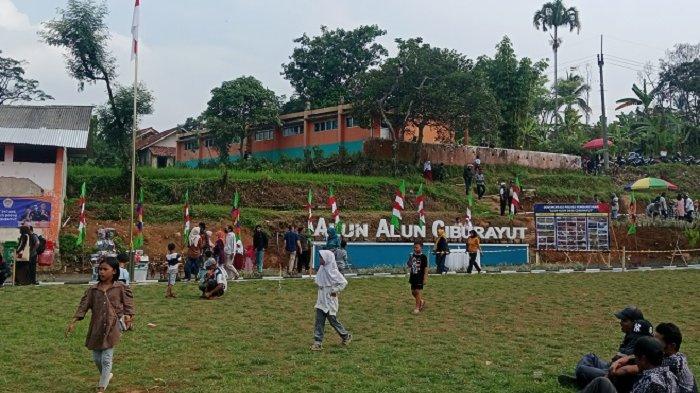 Hore! Plt Bupati Iwan Setiawan Bakal Dorong Alun-alun Ciburayut Jadi ...