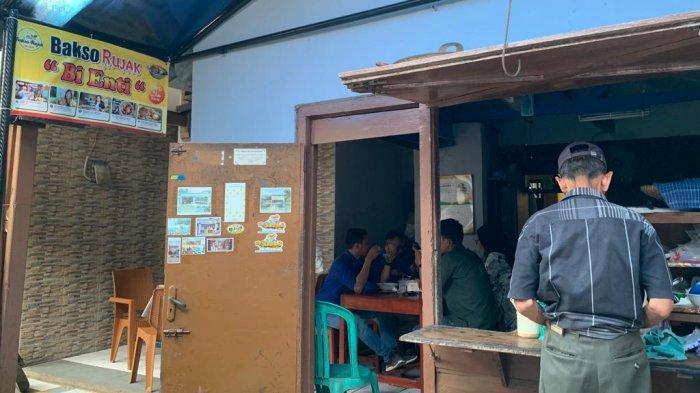 Cicip Bakso Rujak Bi Enti, Kuliner Bogor yang Punya Rasa Unik ...