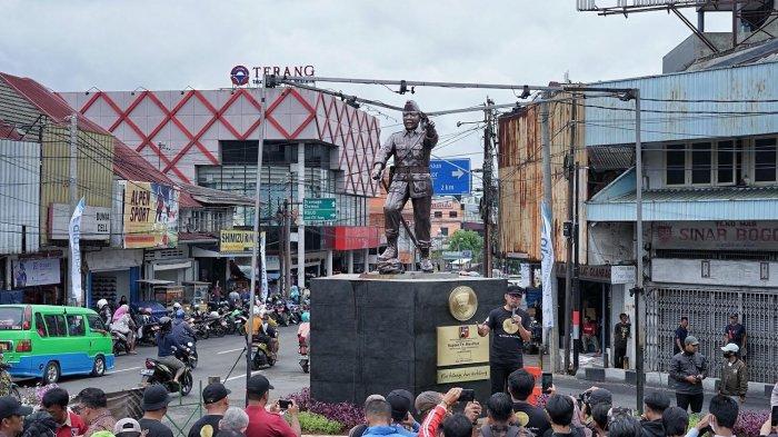 Patung Kapten Tb. Muslihat Diresmikan Bima Arya, Berdiri Kokoh Jadi ...