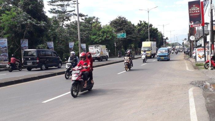 Cuaca Cerah, Lalu Lintas di Jalan Raya Jakarta - Bogor Pagi Ini Ramai ...
