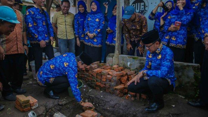 Dedie Rachim dan CPNS 2021 Kota Bogor Bangun Septic Tank Komunal, Bantu Percepat Program Zero ...