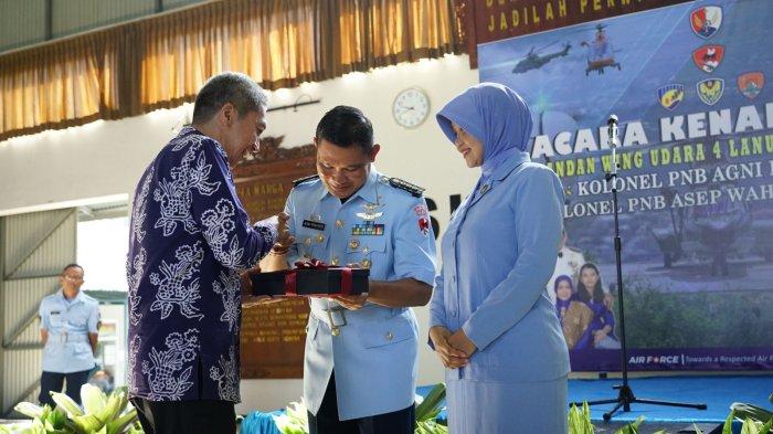 Dedie Rachim Saksikan Sertijab Komandan Wing Udara 4 Lanud ATS ...