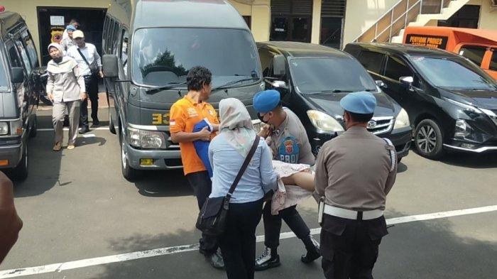 Curi Uang Rp34 Juta, Wanita Asal Muara Enim Pingsan di Mako Polresta Bogor Kota, Begini Modusnya ...