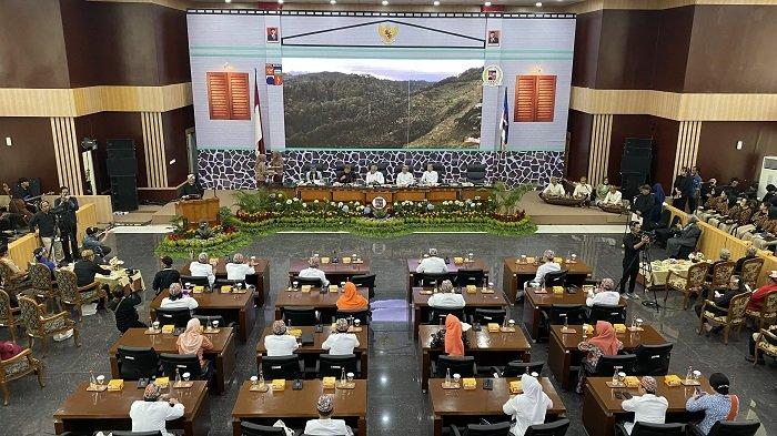 Sidang Paripurna DPRD Kota Bogor HJB ke-542, Dekorasi Ruangan Sidang ...