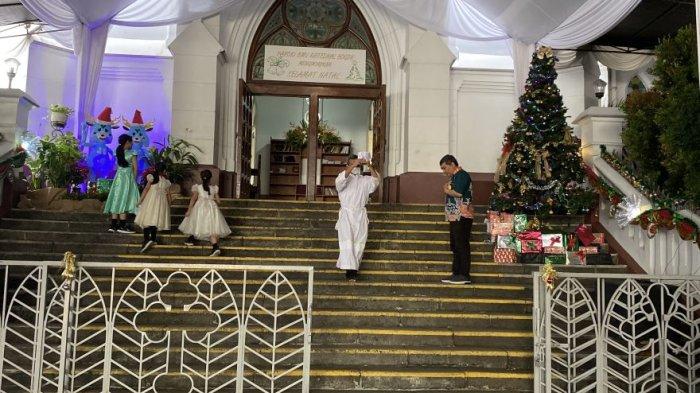 Ibadah Misa Natal 2024 di Gereja Katedral Bogor, 3 Ribu Jemaat Datang Bergantian ...