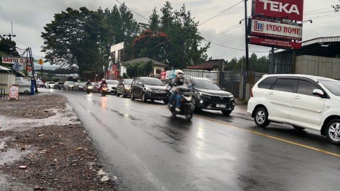 Jelang Berbuka Puasa, Lalu Lintas di Kawasan Puncak Bogor Macet Parah - Tribunnewsbogor.com