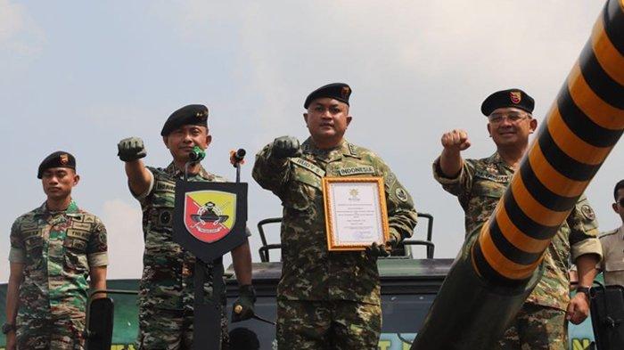 Gagah! Bupati Bogor Tunggangi Kuda dan Tank Tempur Dapat Brevet ...