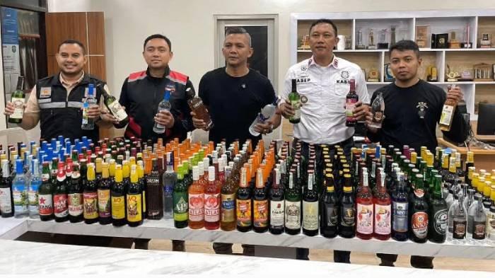 Rutin Razia Miras Selama Ramadan, Pemkot Bogor Sita 1.800 Botol, Akan Dimusnahkan Sebelum ...