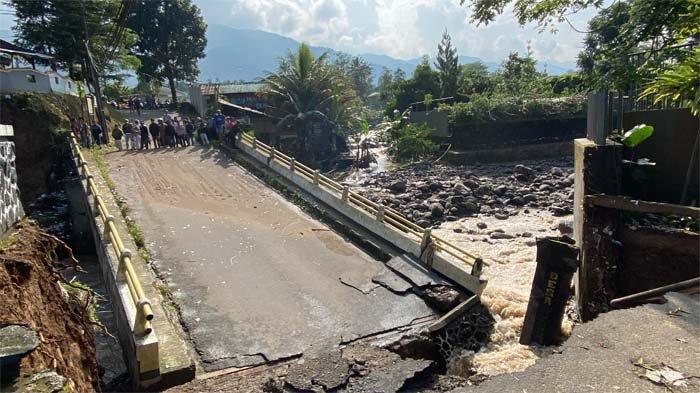 6 Jembatan di Puncak Bogor Putus Akibat Banjir Bandang, Salah Satunya Dekat Rumah Eks Bupati ...
